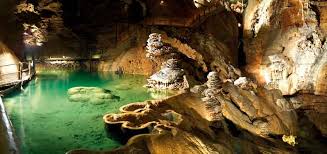 Découvrez les richesses des Grottes du Lot ! – Castillon en Couserans